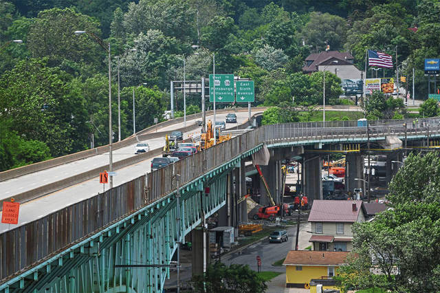 3984628_web1_VND-TarentumBridgeCrash1-062221