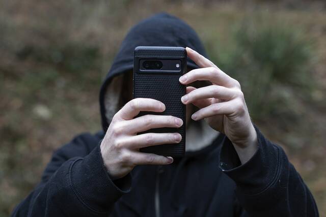 Editorial: Recording law enforcement officers is not a crime