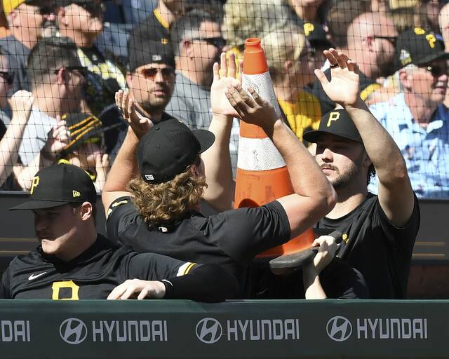 Jake Mangum’s big catch helps Pirates protect lead in 9th inning to ...